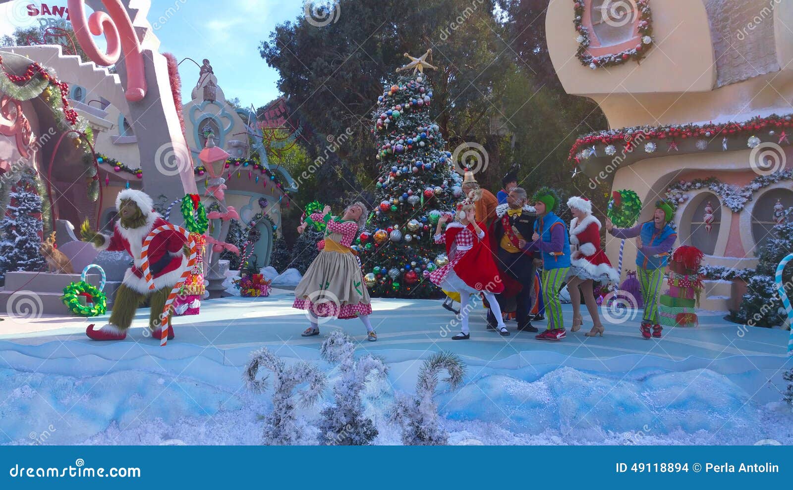 Universal Studios editorial stock image. Image of grinch - 49118894