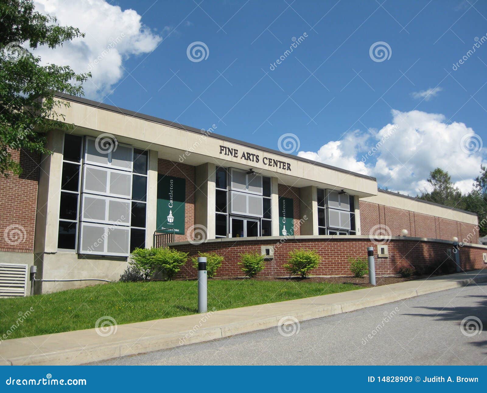Universidad De Estado De Castleton Imagen de archivo - Imagen de ...
