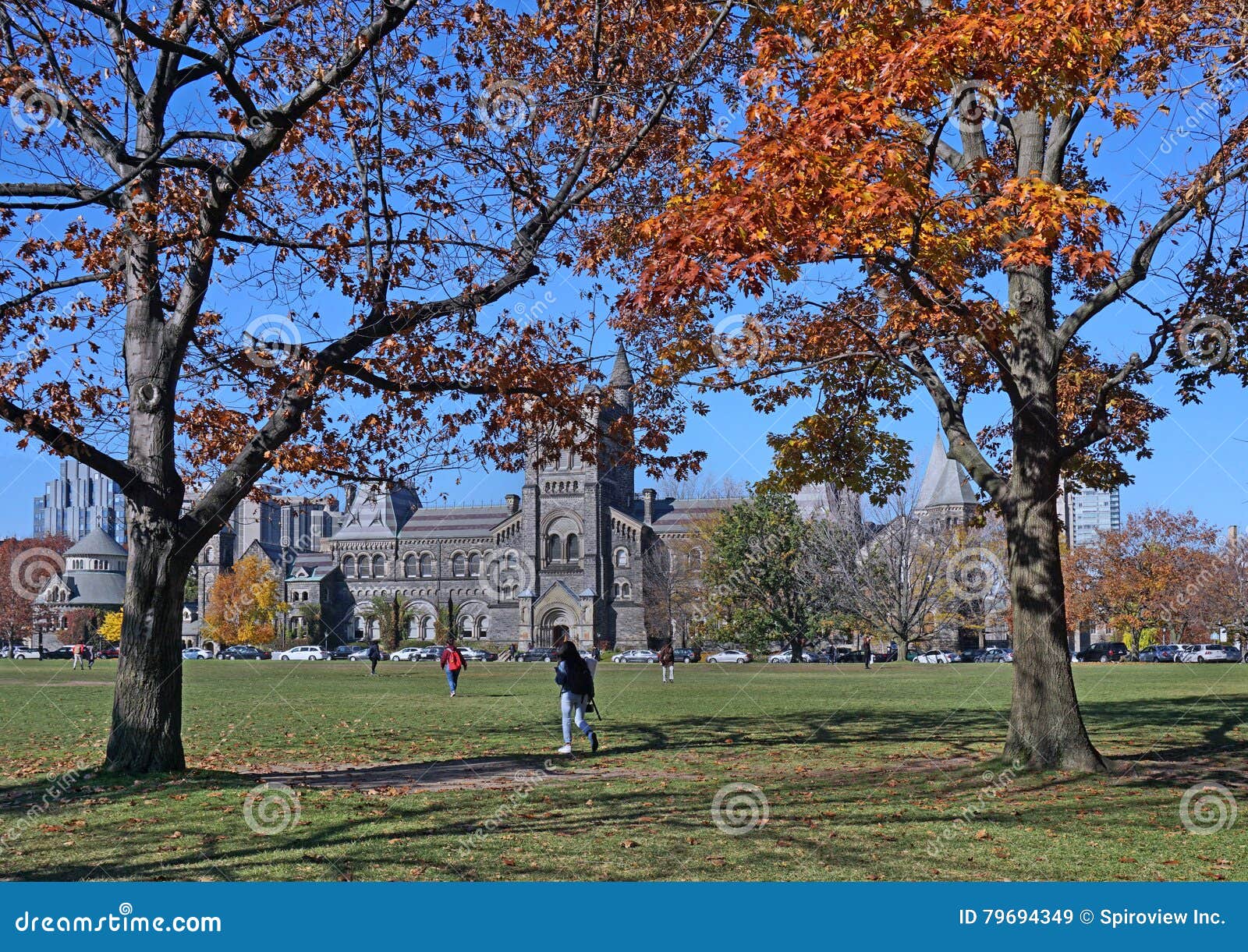 University campus in fall editorial stock image. Image of trees - 79694349