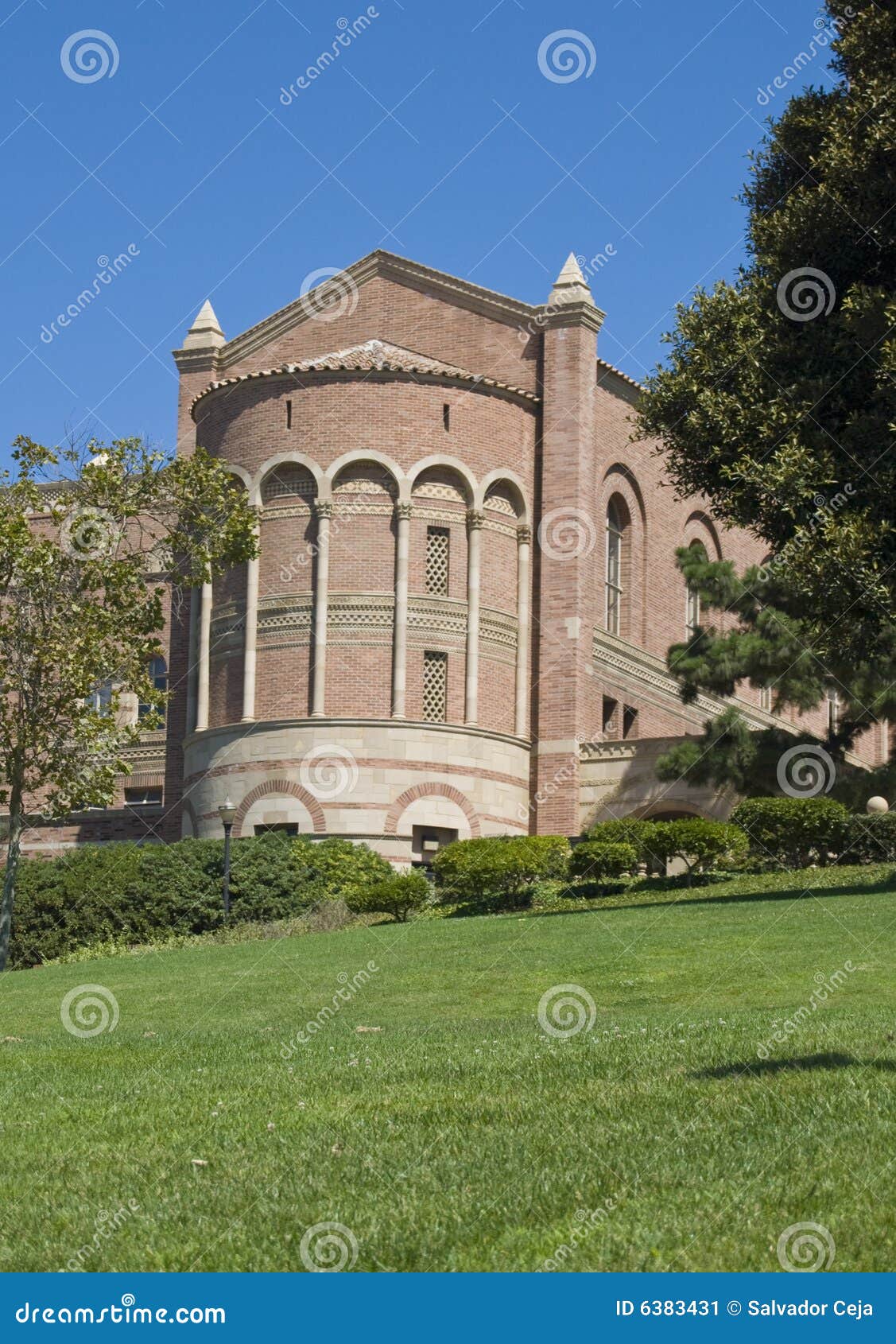 University campus tower editorial photo. Image of stone - 6383431