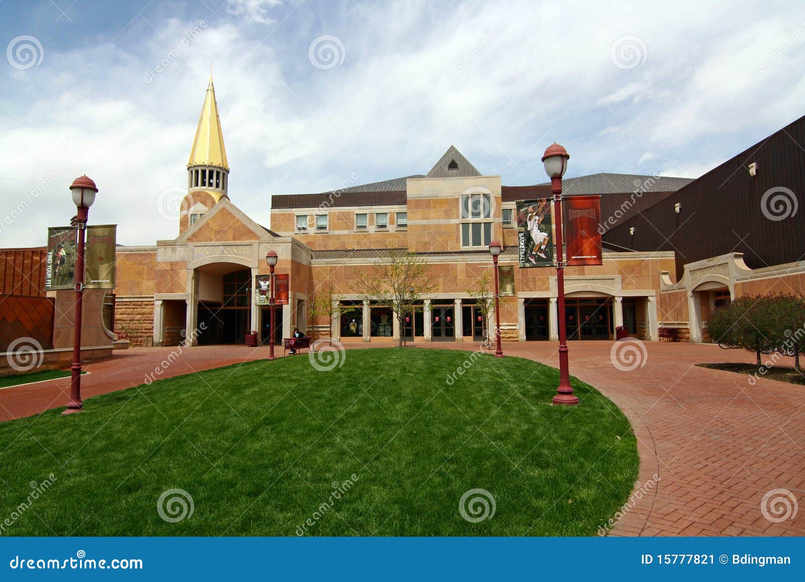 University of Denver editorial photo. Image of outdoors - 15777821