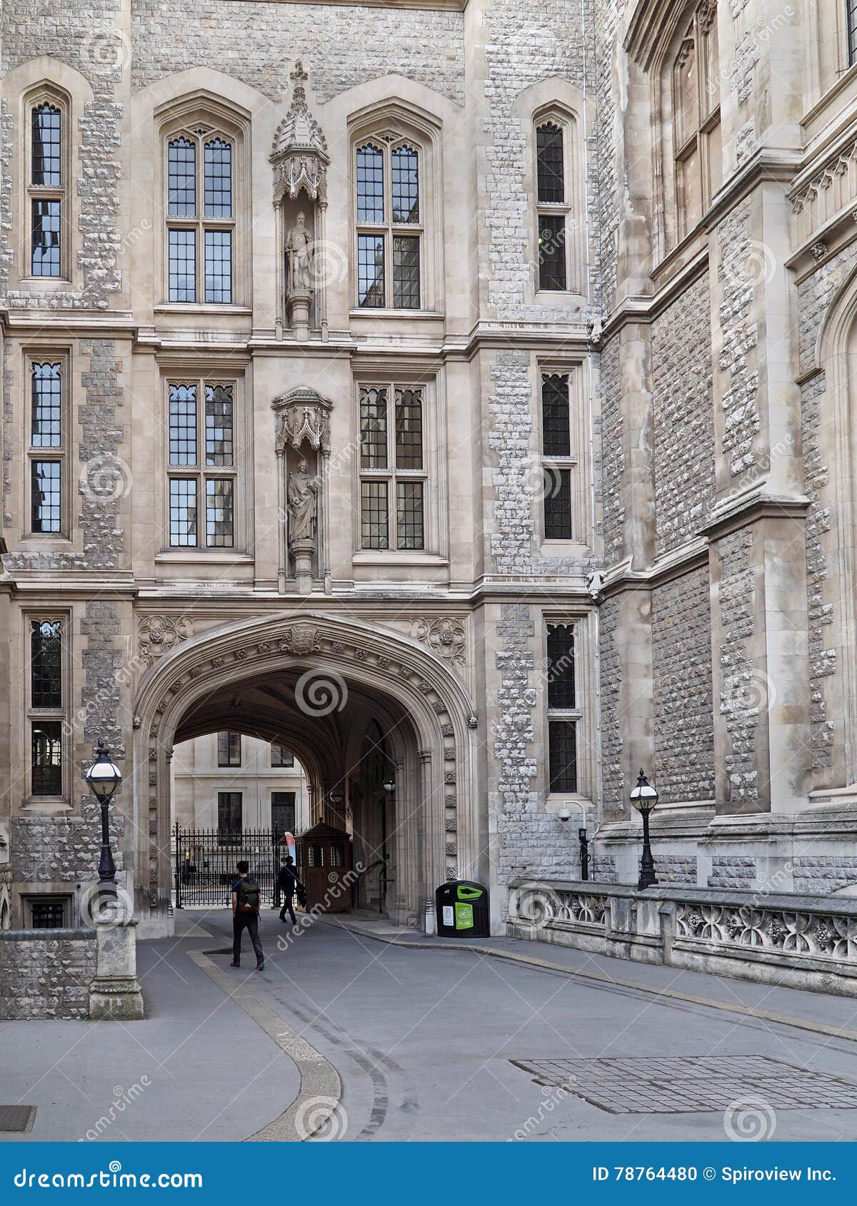 University of London editorial image. Image of gate, building - 78764480