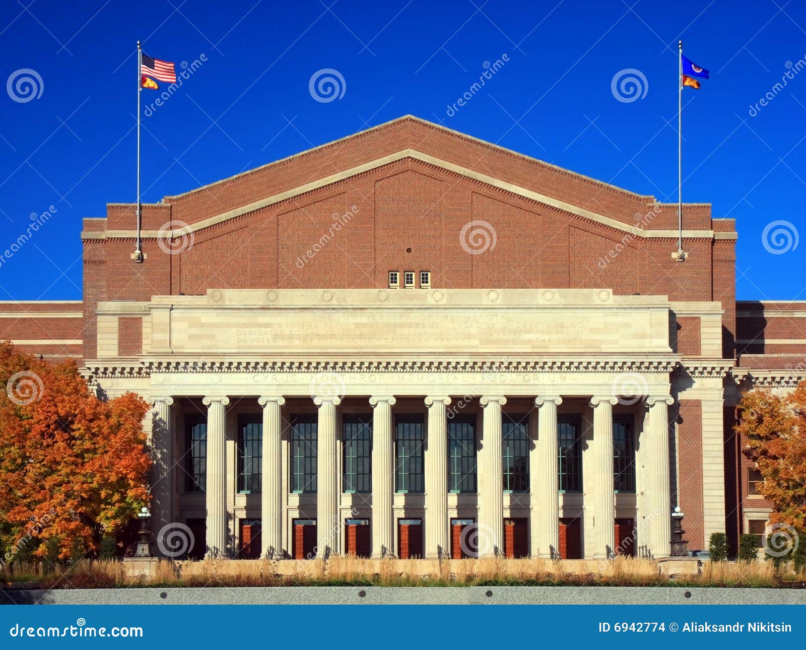 University of Minnesota stock photo. Image of office, university - 6942774