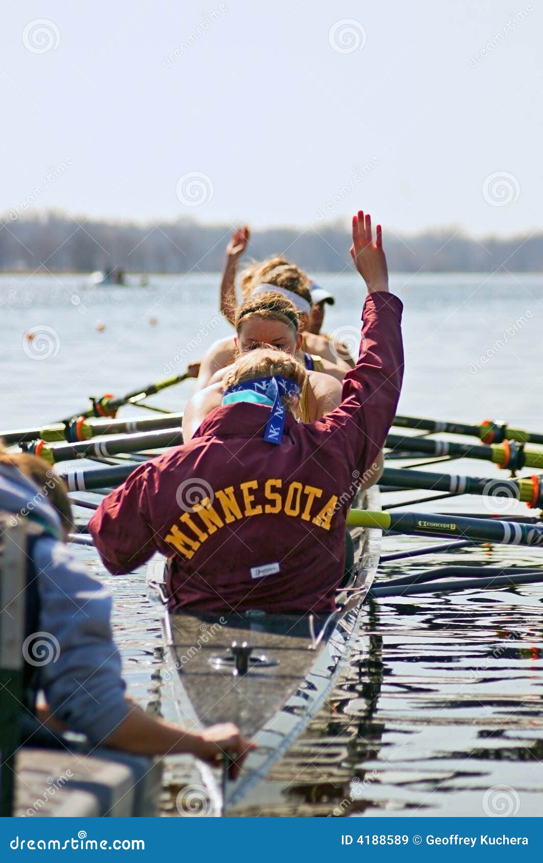 University of Minnesota Rowing Editorial Stock Image - Image of oars ...