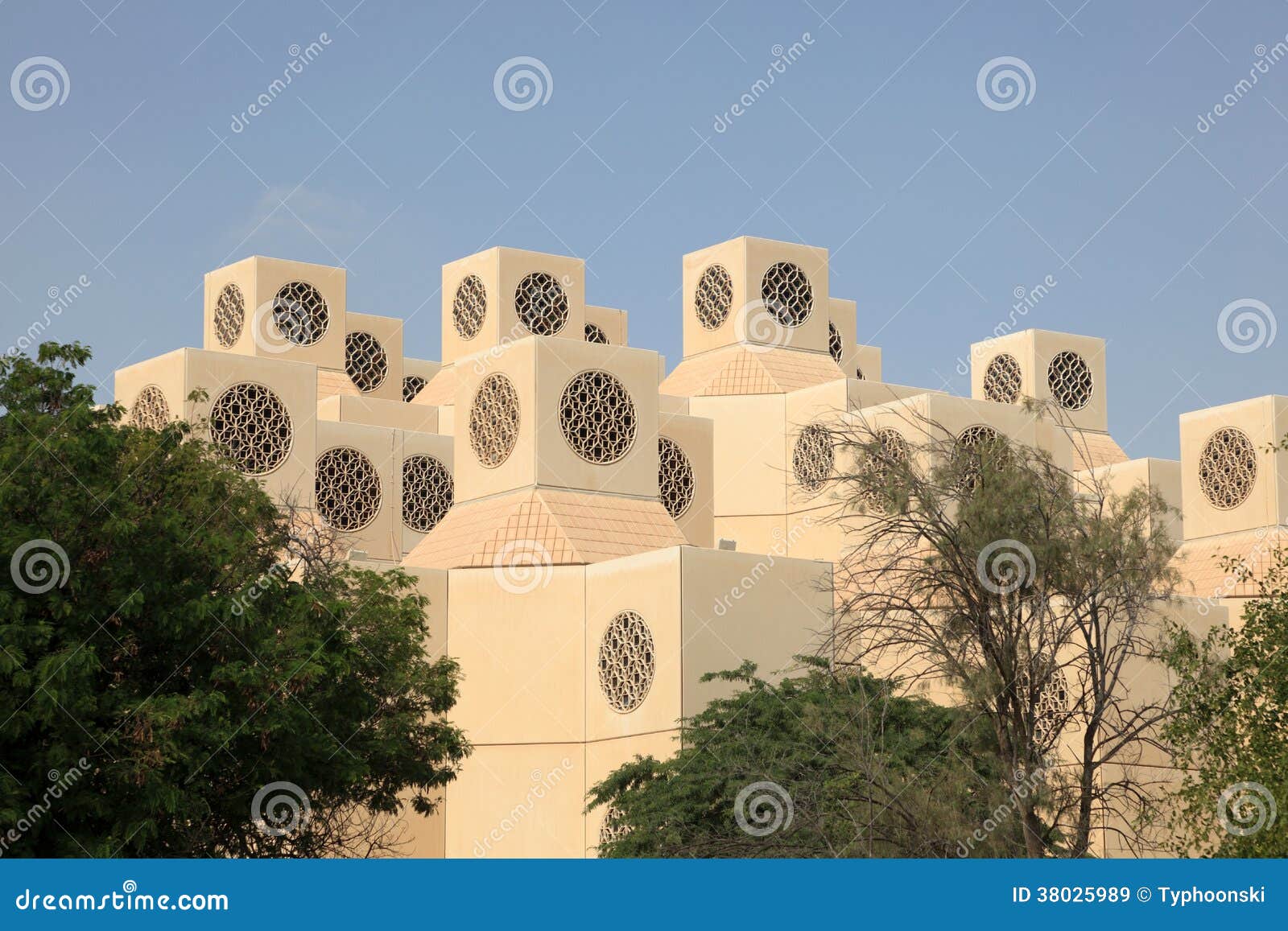 University of Qatar. Doha stock image. Image of building - 38025989