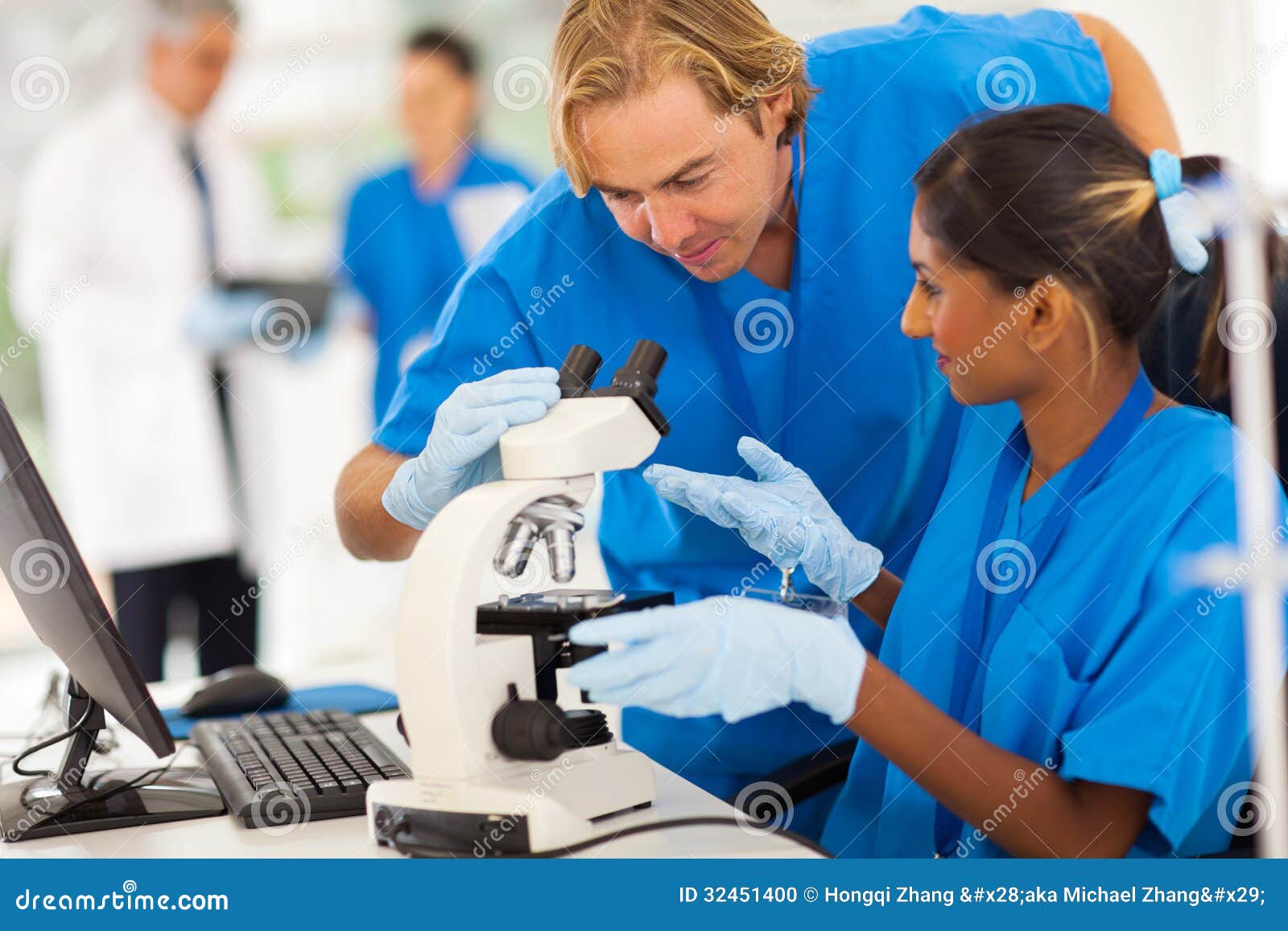 University students lab stock photo. Image of occupation - 32451400
