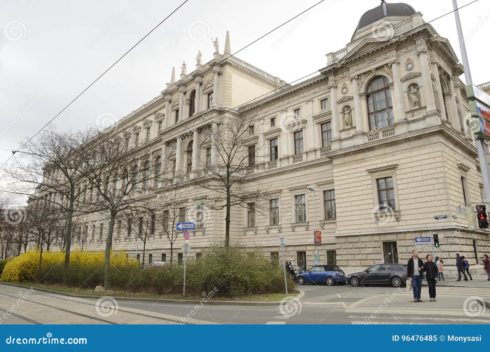 University of Vienna editorial image. Image of road, people - 96476485