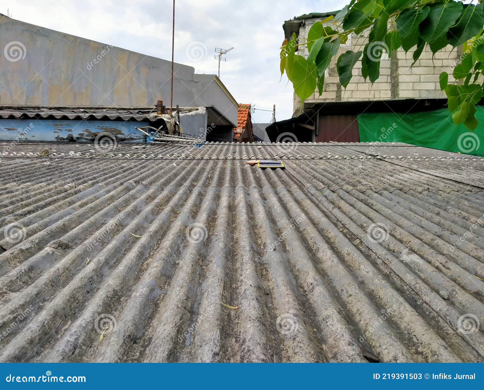 Unkempt Roofs in Densely Populated Settlements Stock Image - Image of ...