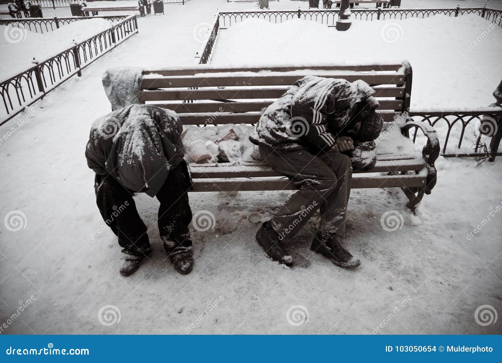 Unknown Homeless People Sleeping on the Bench in Winter Park Editorial ...