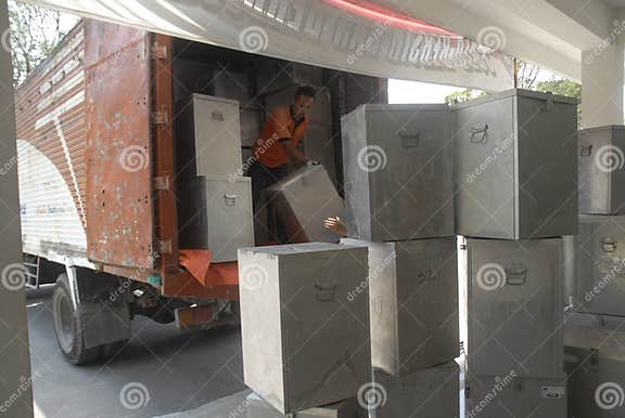 UNLOADING VOTING BOXES editorial photo. Image of voting - 52521826