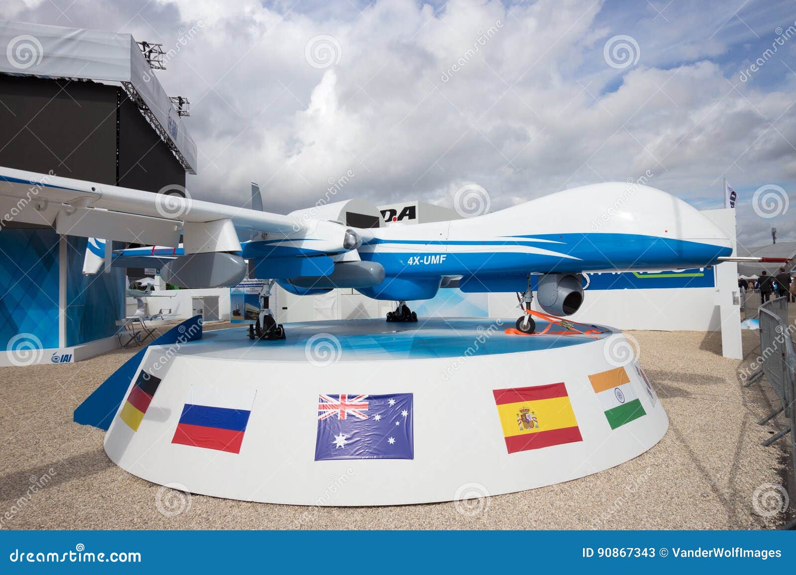 IAI Super Heron Heavy Fuel Multi-role Unmanned Aerial Vehicle (UAV) On ... IAI Super Heron Heavy Fuel Multi-role Unmanned Aerial Vehicle (UAV) On ...