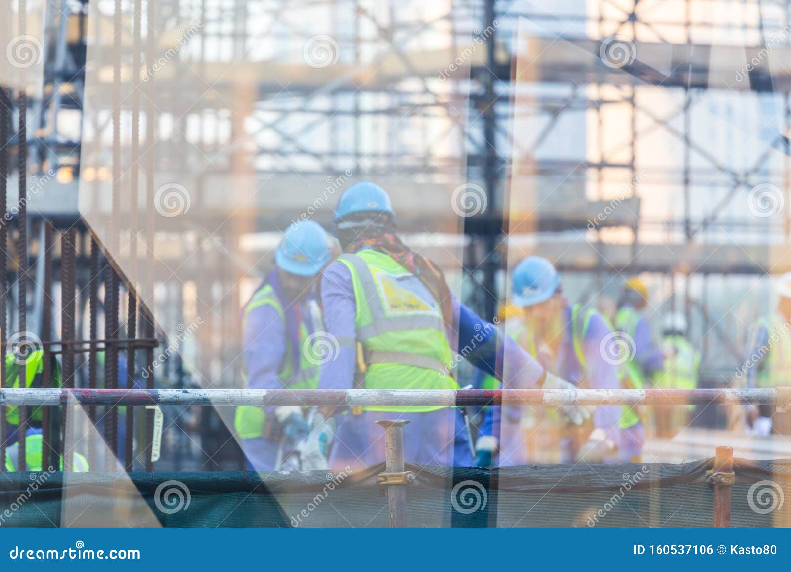 Labor Workers Working on a Construction Site Editorial Photo - Image of ...