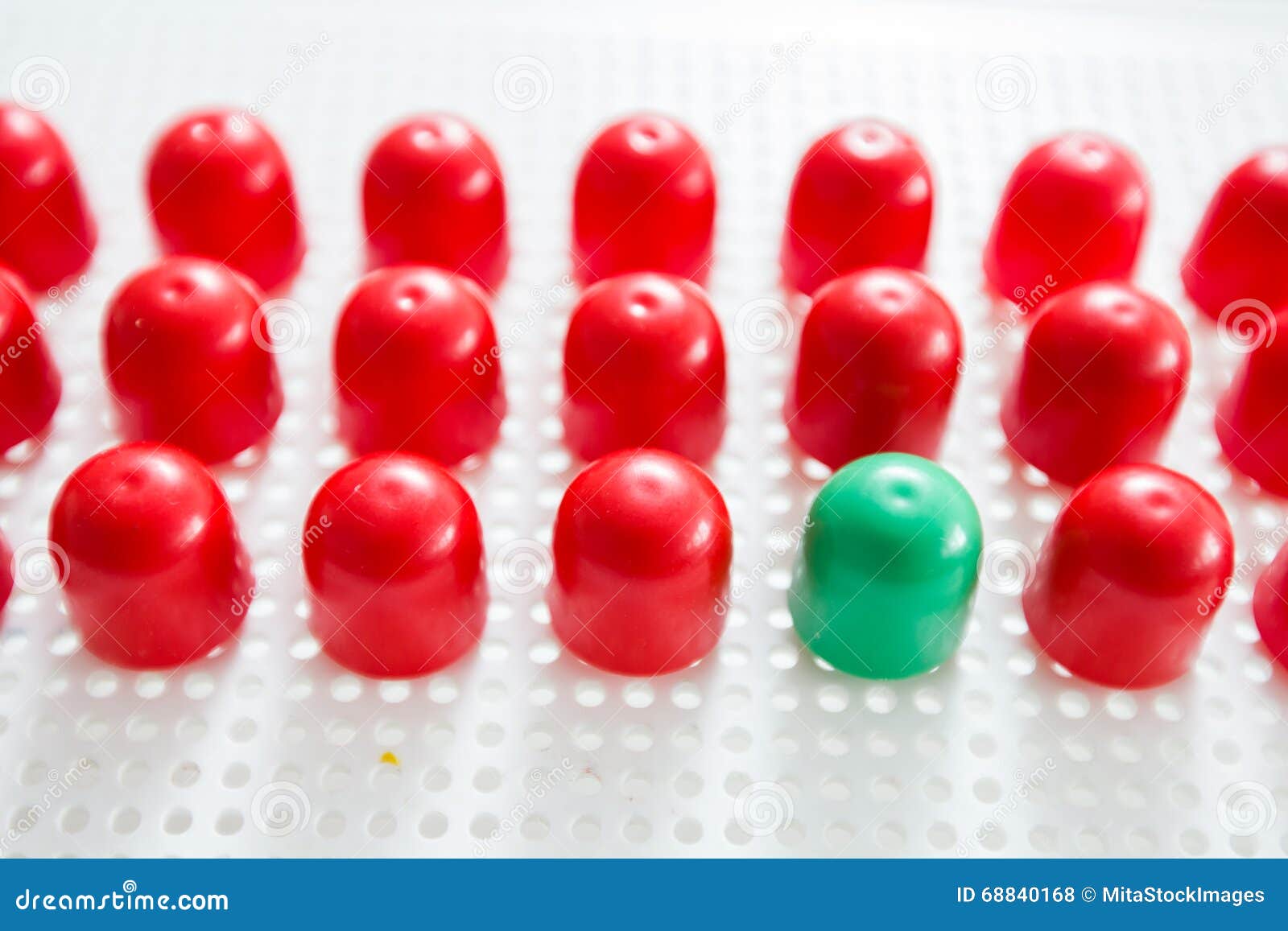 Unterschiedlich in Einer Gruppe Stockfoto - Bild von strategie ...