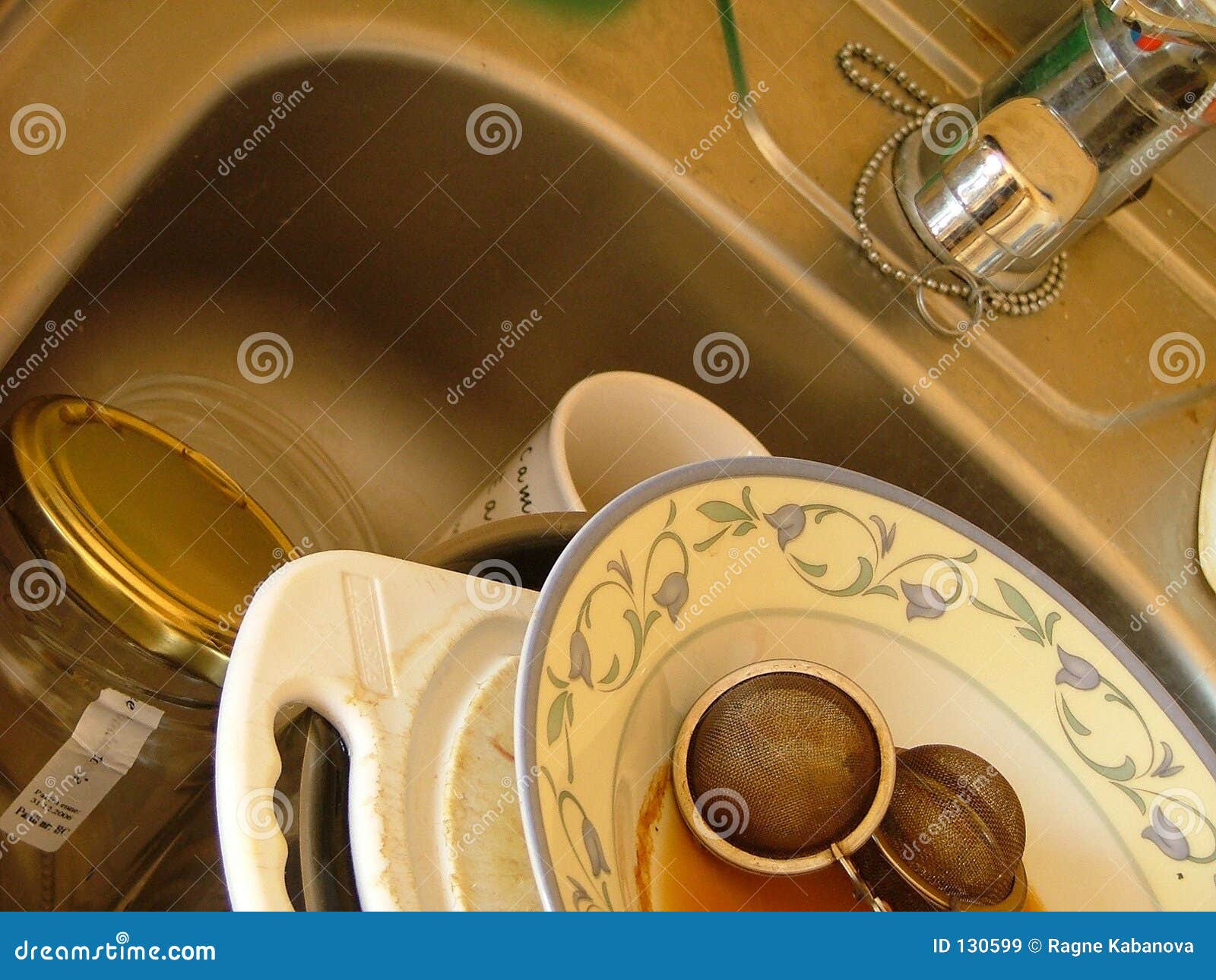 Unwashed dishes stock image. Image of dirt, basin, unbathed - 130599
