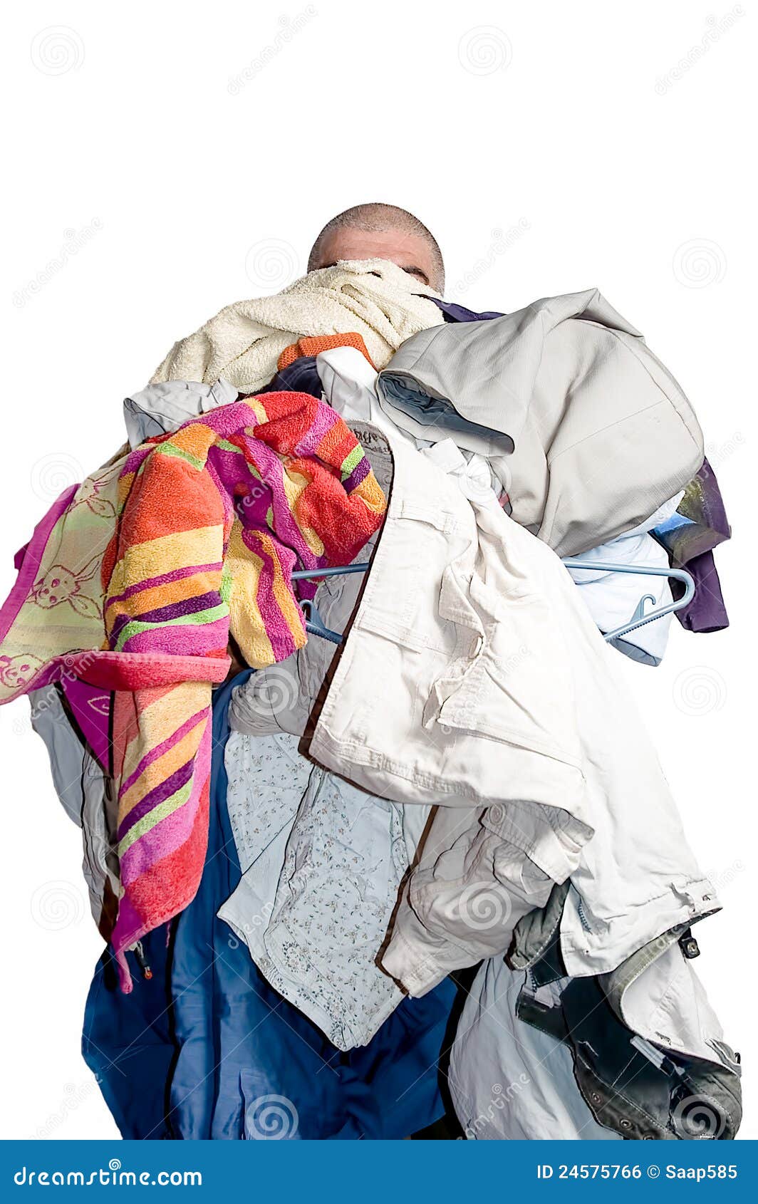 Uomo Con Un Mucchio Dei Vestiti Fotografia Stock - Immagine di tenuta ...