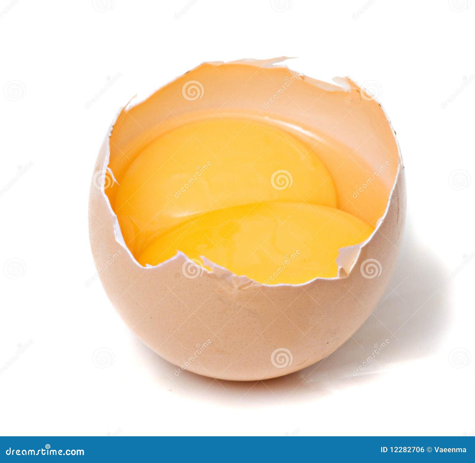Uovo con due tuorli fotografia stock. Immagine di tuorlo - 12282706