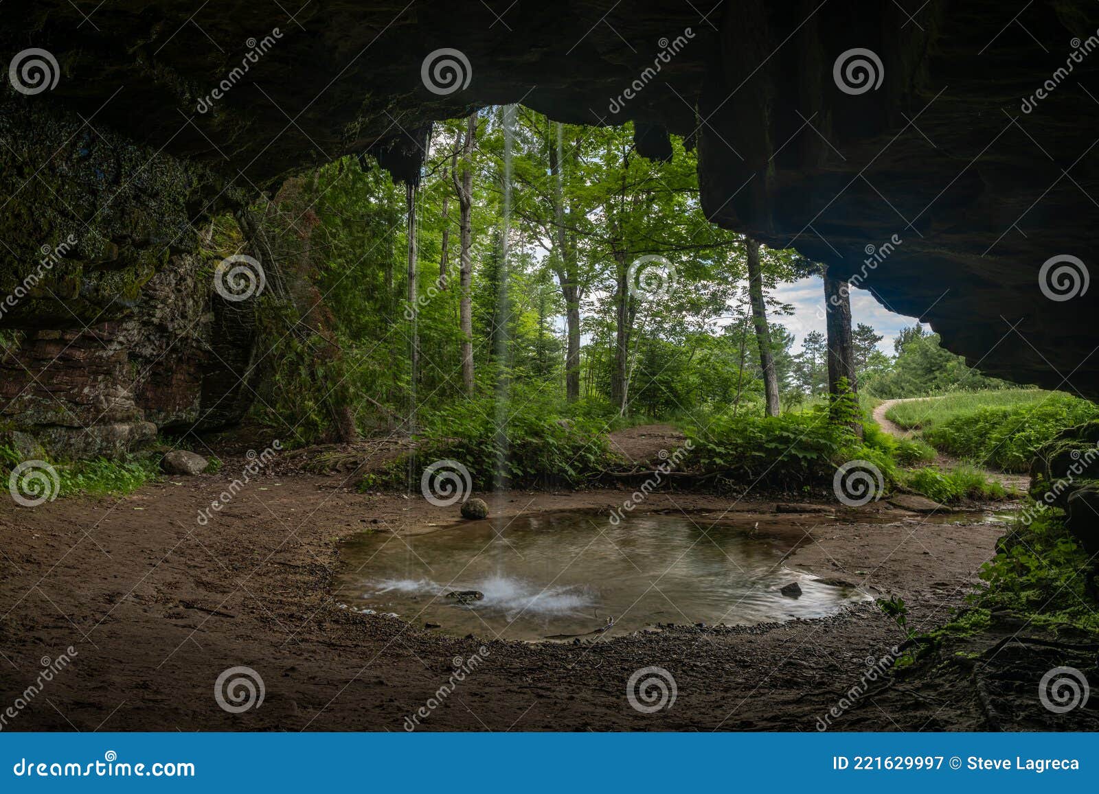 Scott Falls, Munising, MI stock image. Image of definition - 221629997