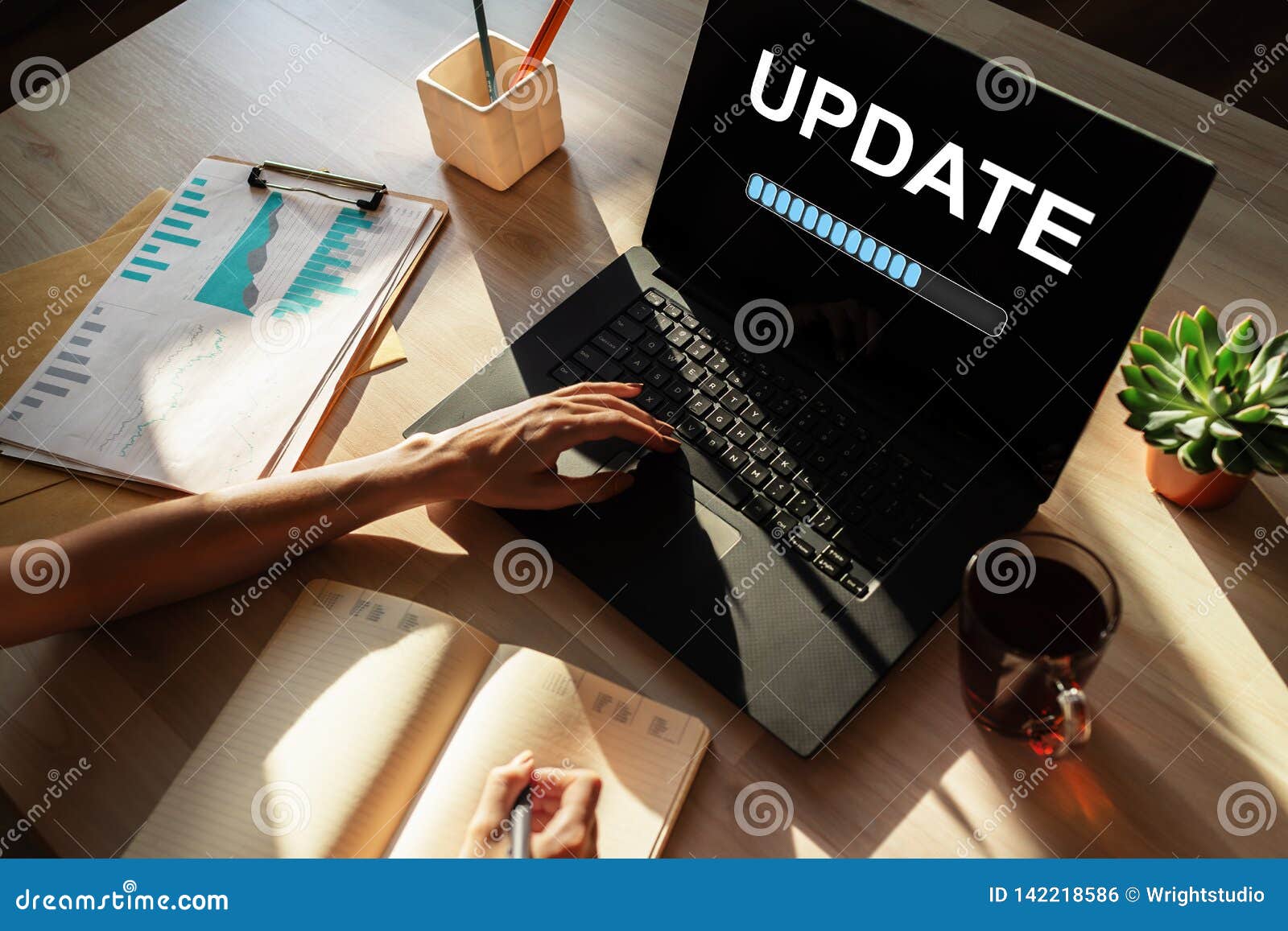 Update Status Bar on Device Screen. Software Development and Technology ...