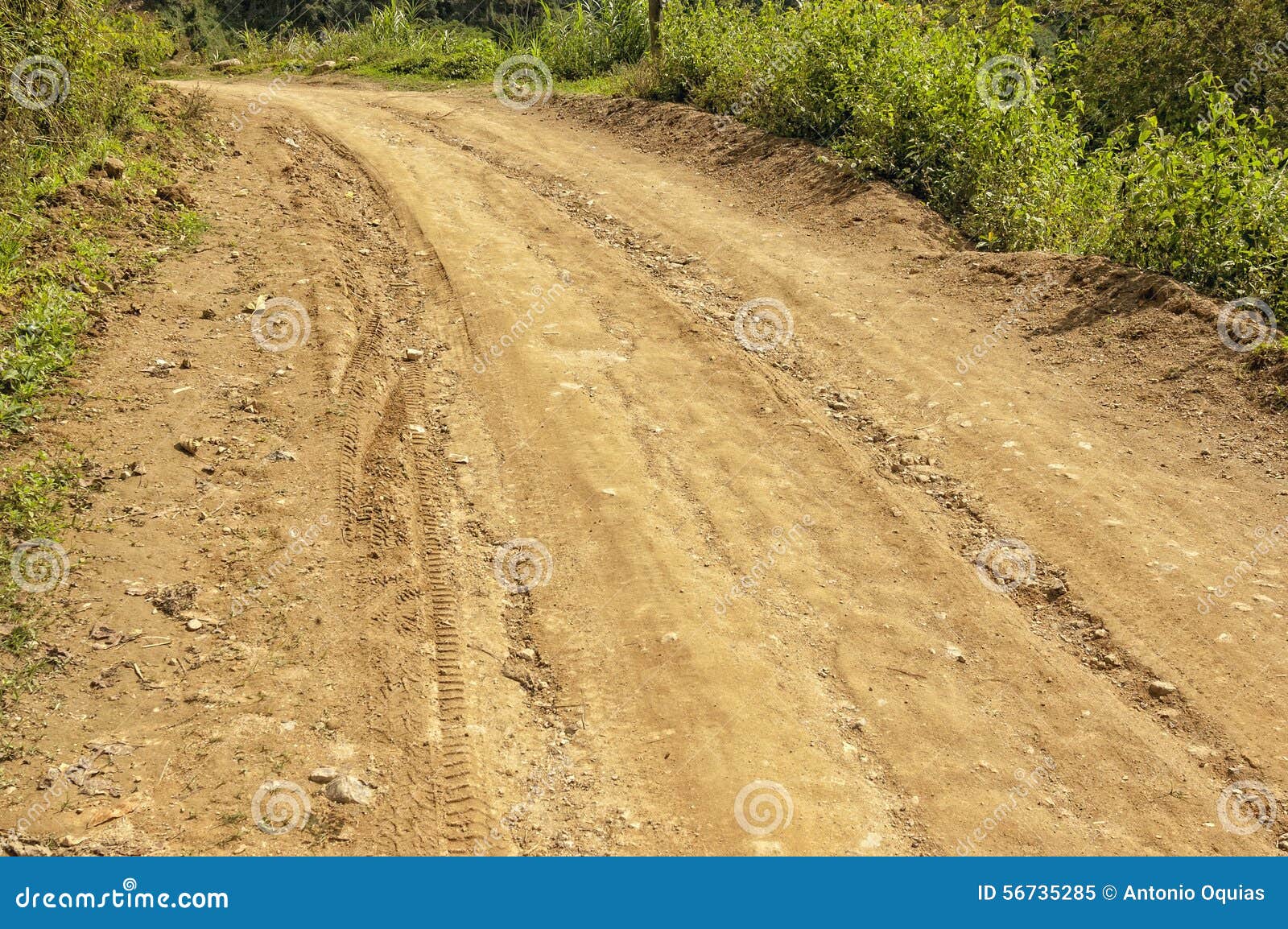 Uphill Dirt Road stock image. Image of uphill, trail - 56735285