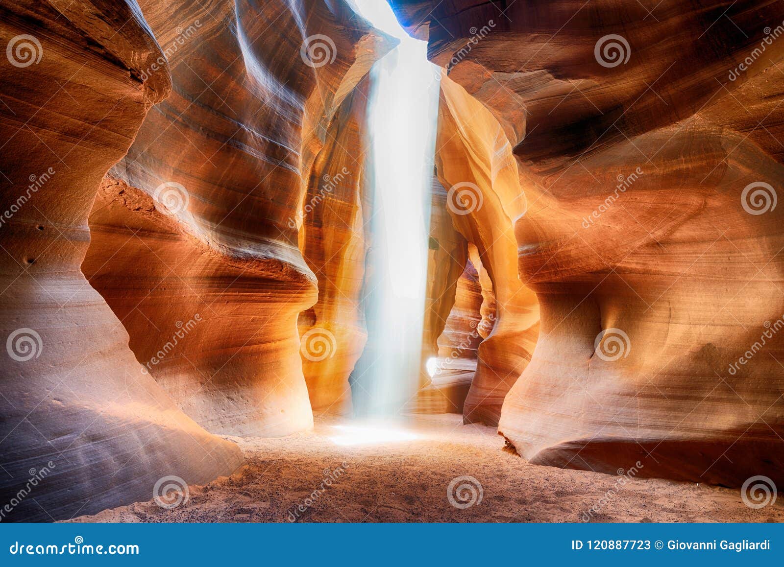 Upper Antelope Canyon with Light Rays Filtering through Sand Dust Stock ...