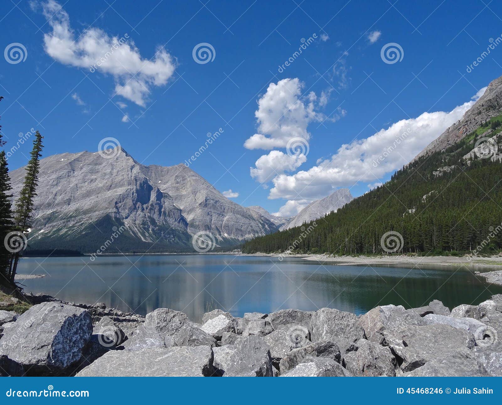 Upper Kananaskis Lake, Canada Stock Photo - Image of holiday, traveling ...