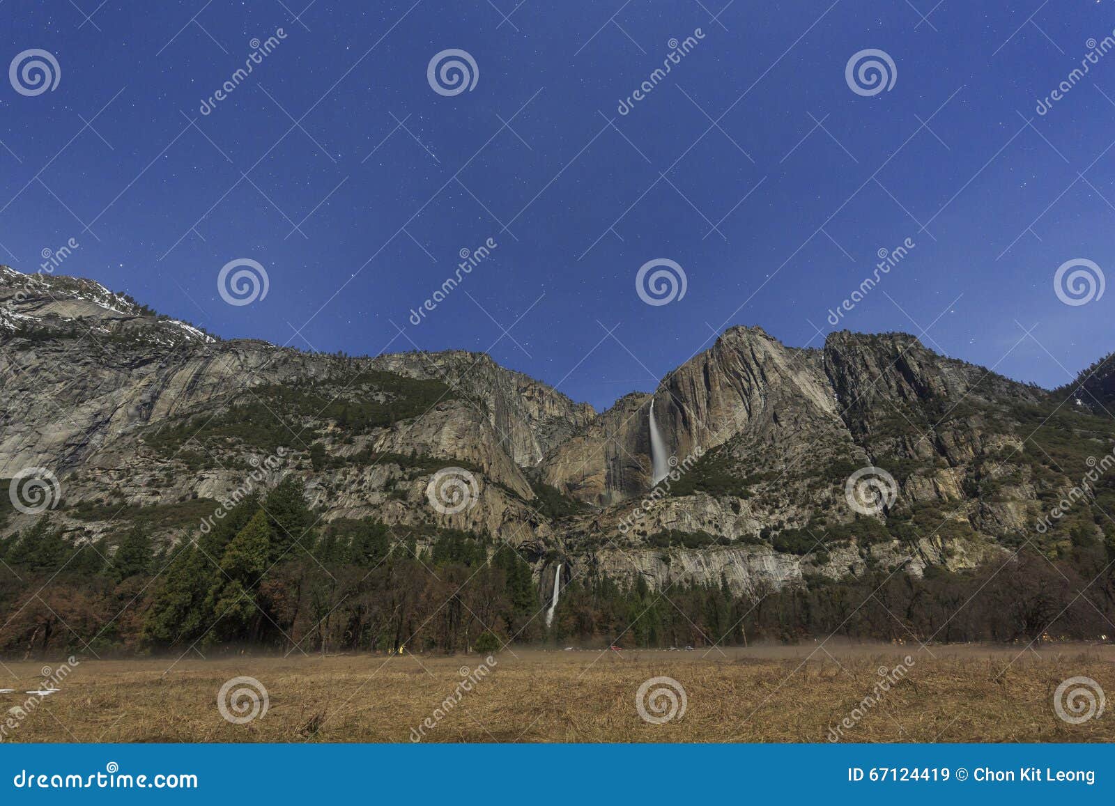 Upper and Lower Yosemite Fall Stock Image - Image of lower, outdoor ...