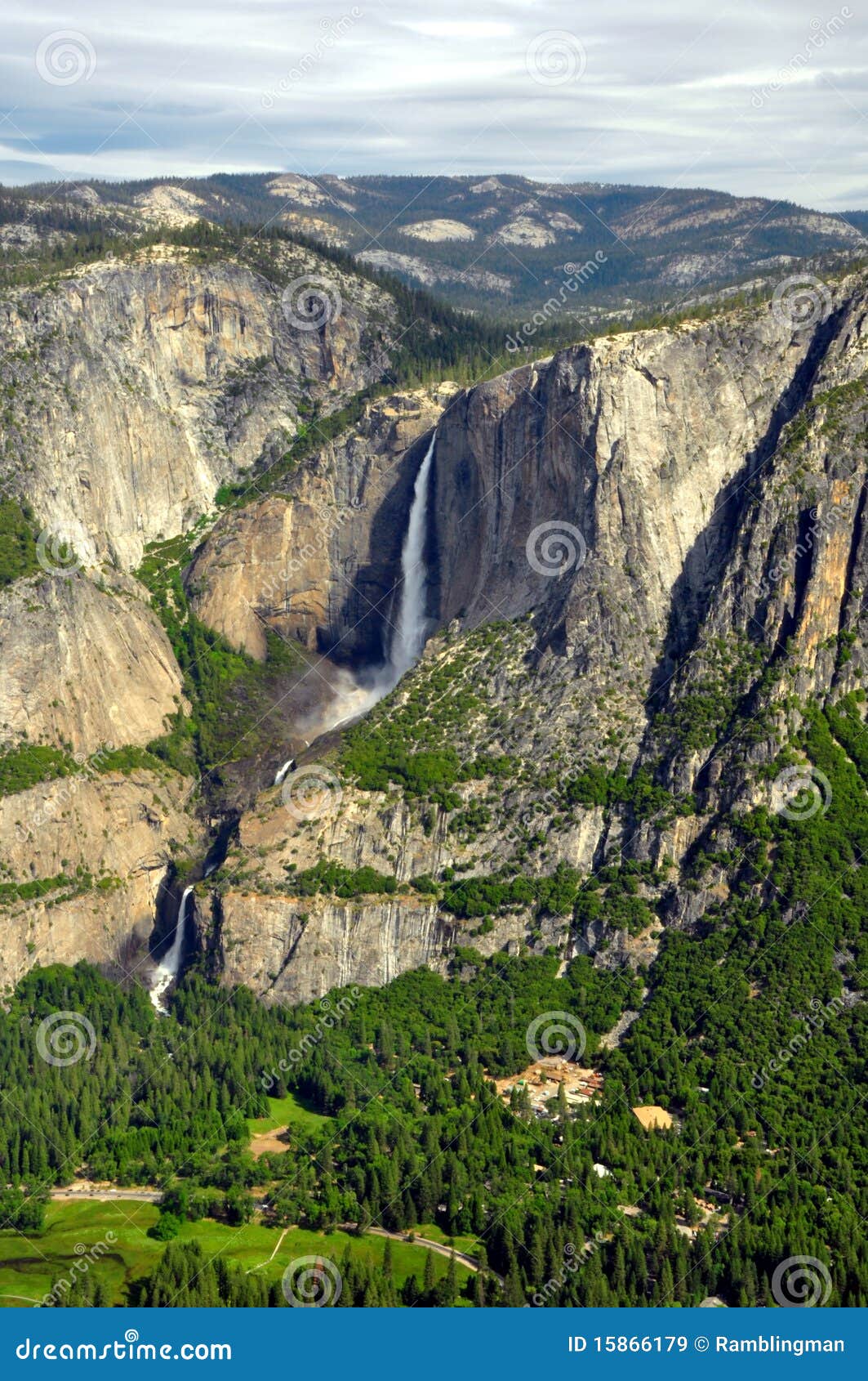 Upper and Lower Yosemite Falls Stock Image - Image of park, rugged ...