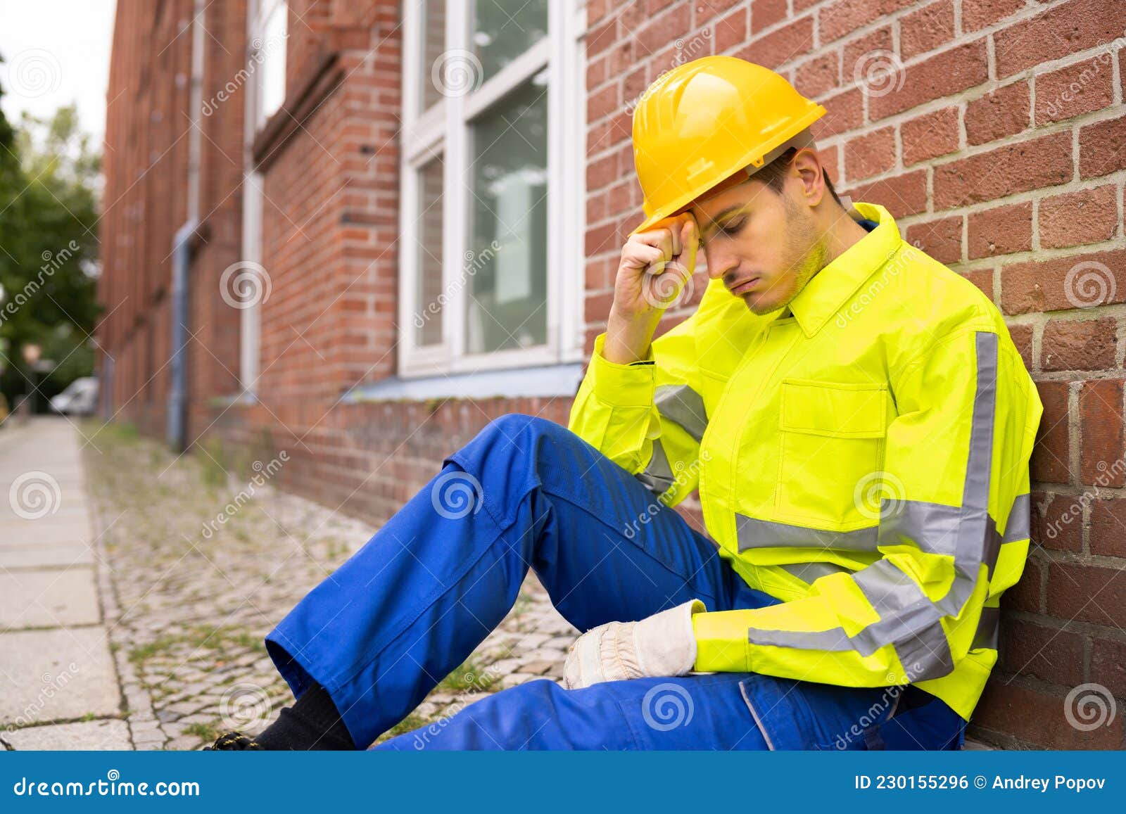 Upset Sad Construction Worker Stock Photo - Image of layoff, portrait ...