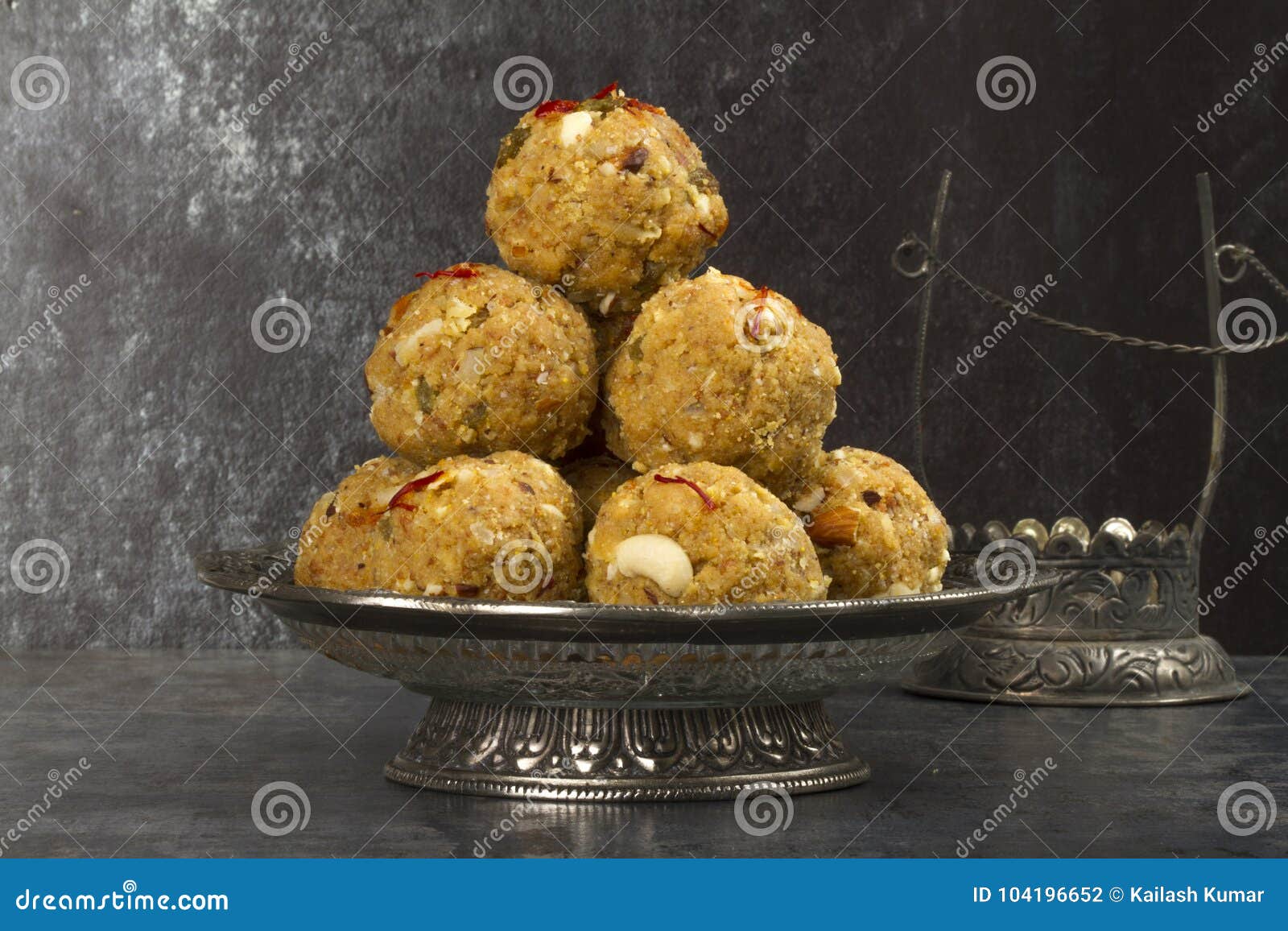Urad Dal Laddu fotografia stock. Immagine di morbido - 104196652