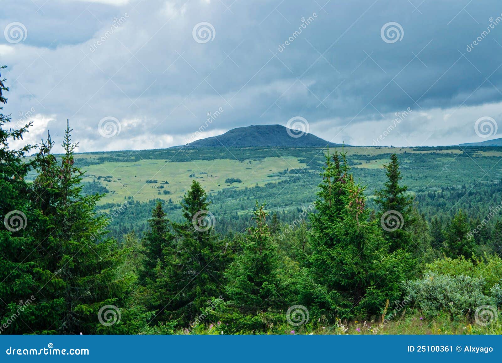 Ural mountains stock image. Image of mountains, russia - 25100361