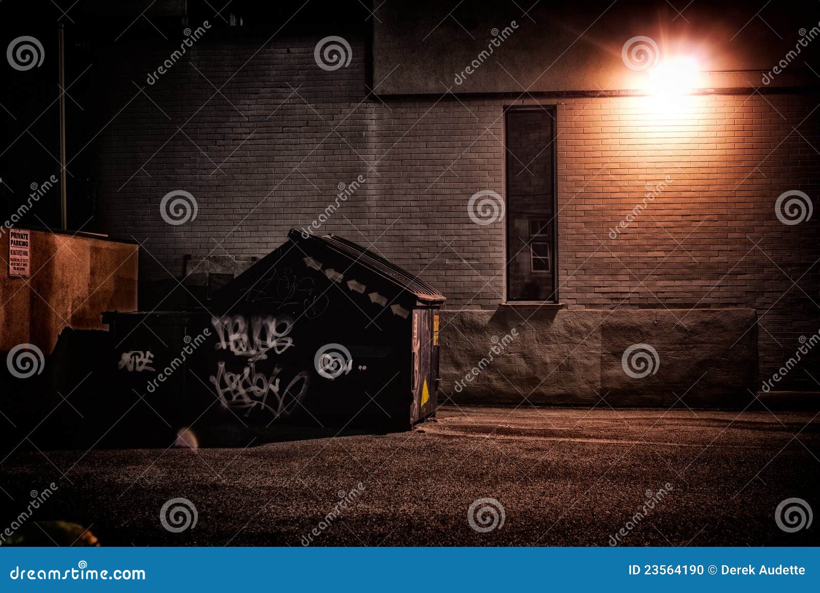 Urban Alley at Night stock photo. Image of backdoor, city - 23564190