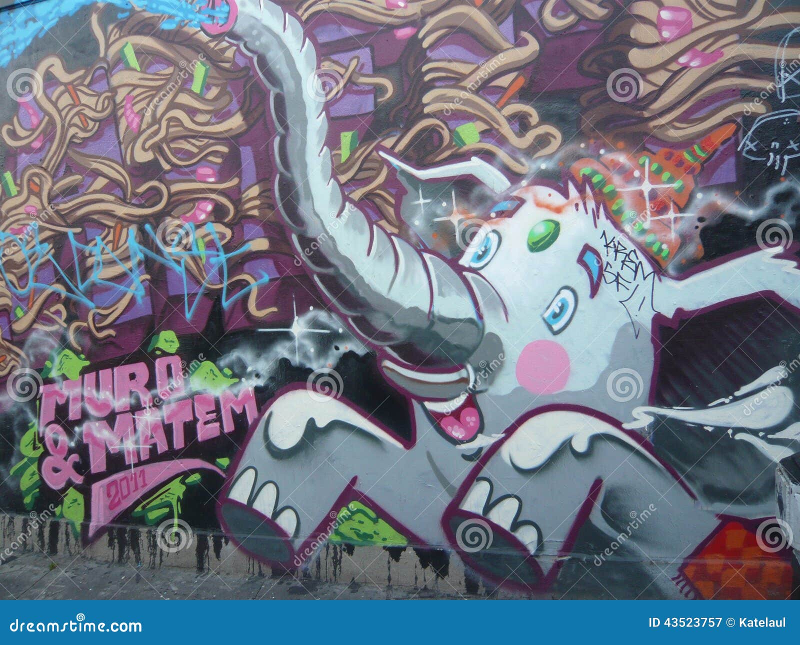 London Urban Street Art East London Elephant Graffiti Editorial ...