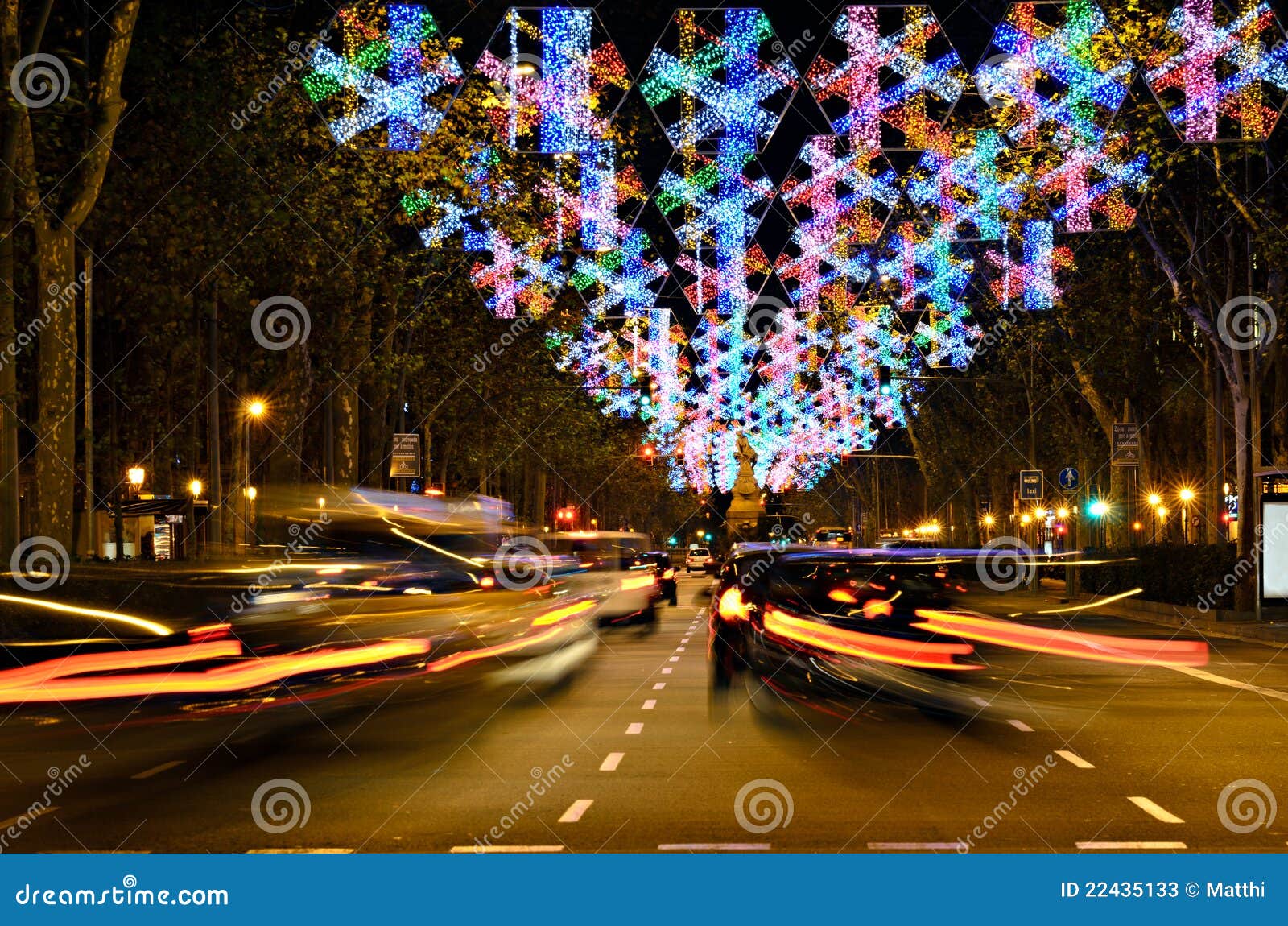 Urban busy christmas time stock image. Image of motion - 22435133