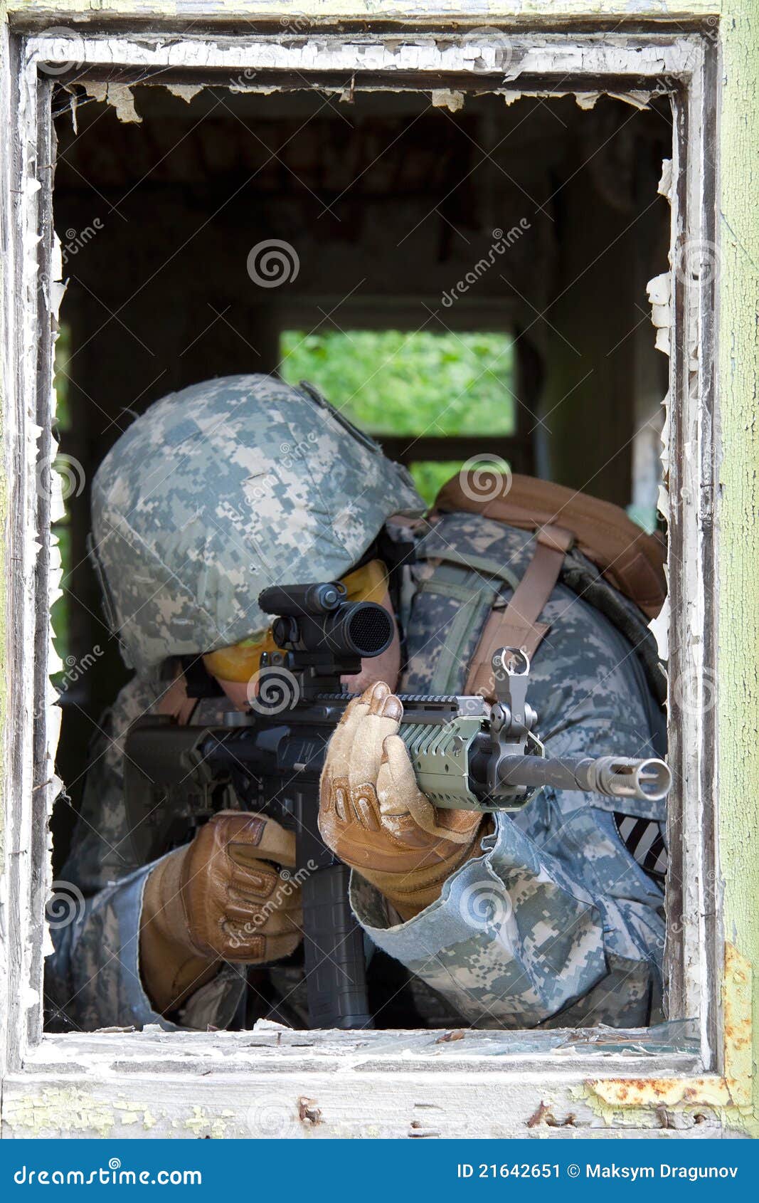 Urban combat stock image. Image of urban, scene, america - 21642651