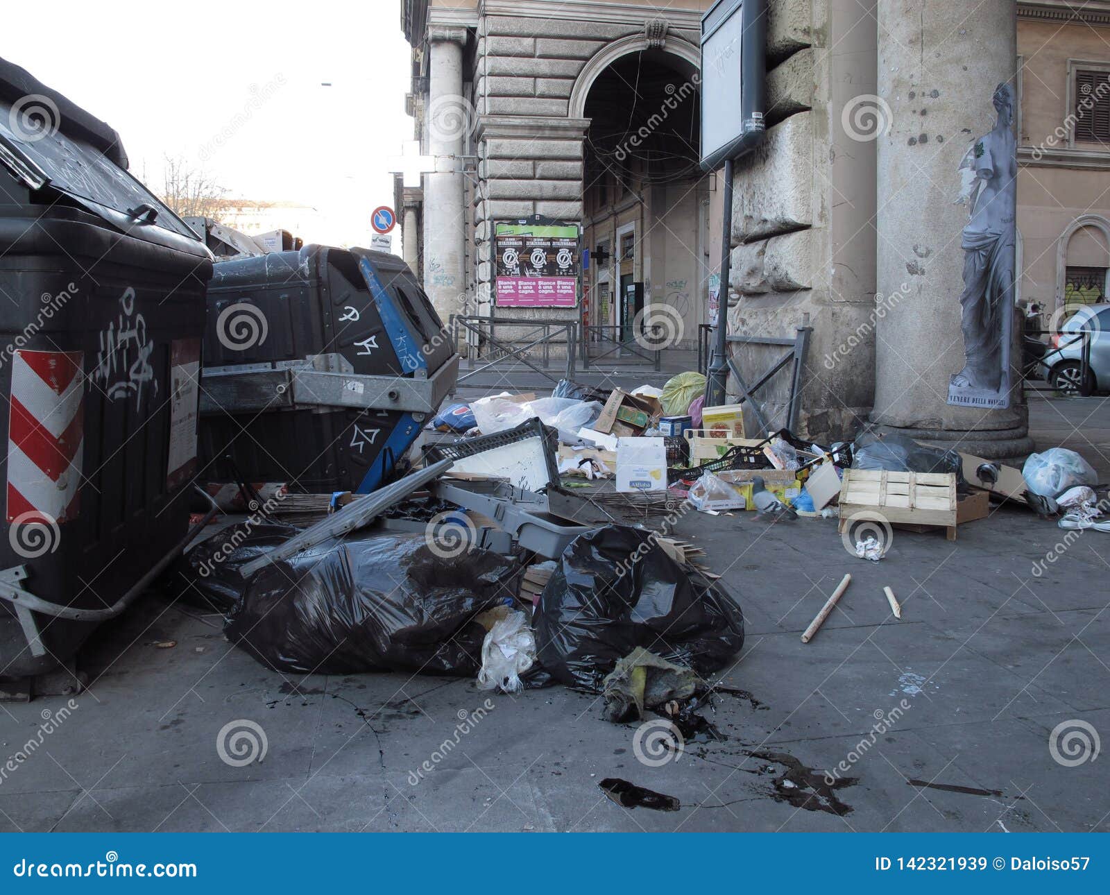 Urban Degradation of the Suburbs in Rome. Editorial Stock Image - Image ...
