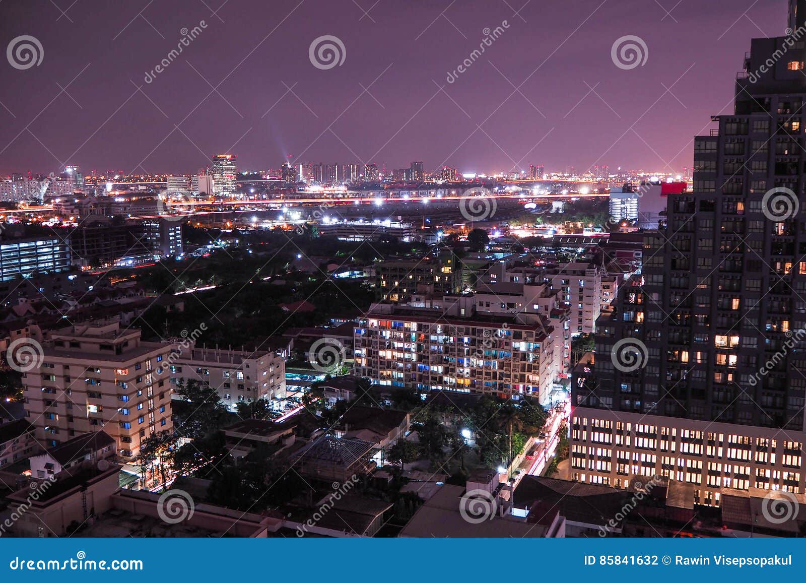 Urban View at the Nighttime Stock Photo - Image of perapective, tower ...