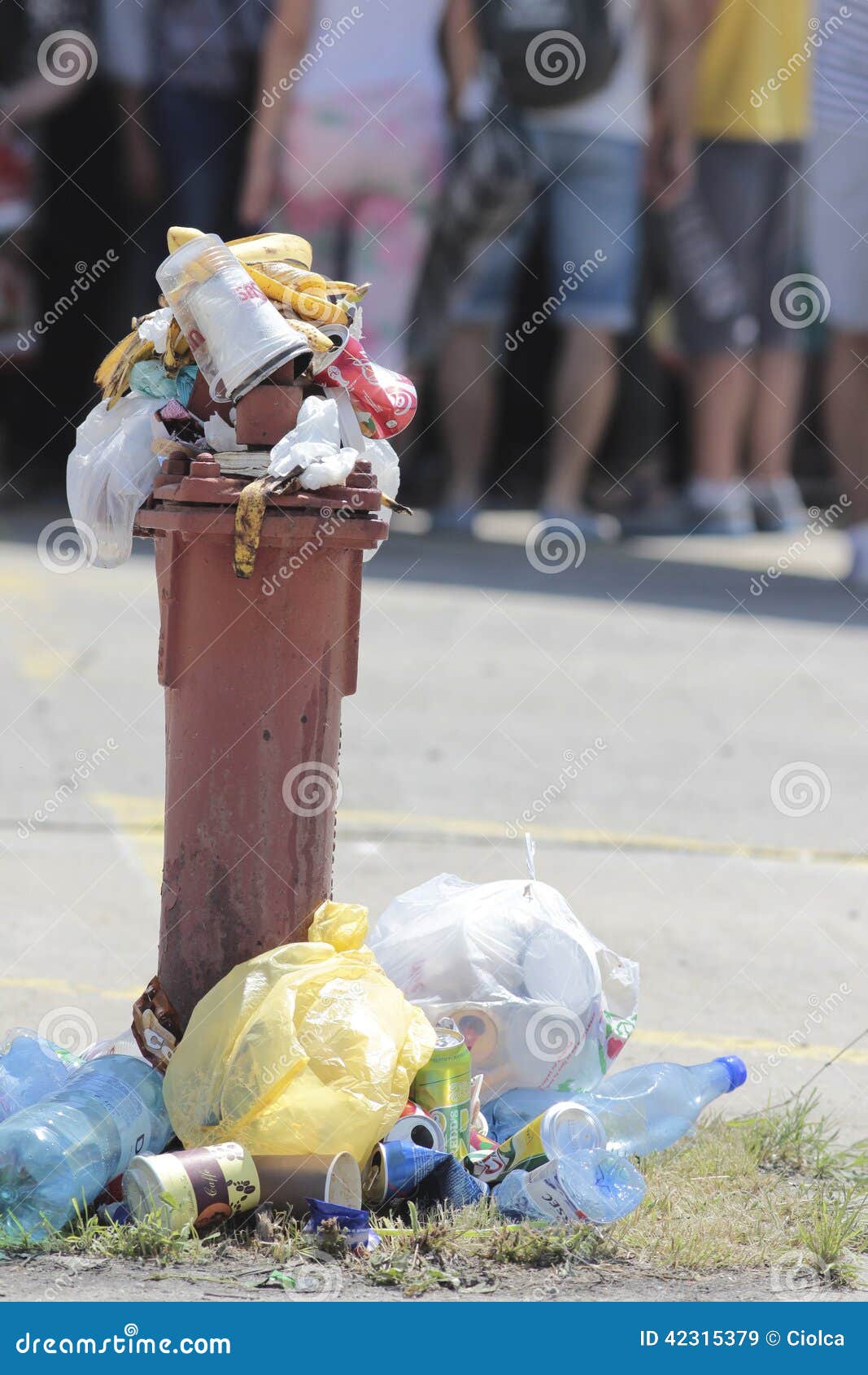 Urban waste editorial stock image. Image of pollution - 42315379