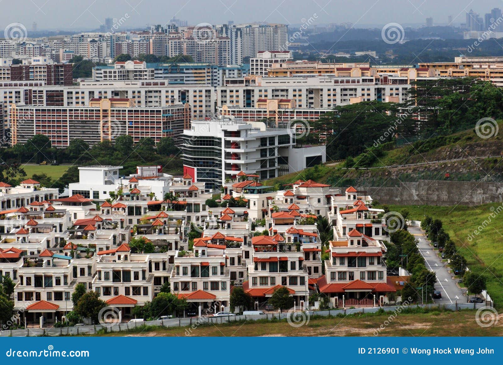 Urbanización imagen de archivo. Imagen de casas, moderno - 2126901