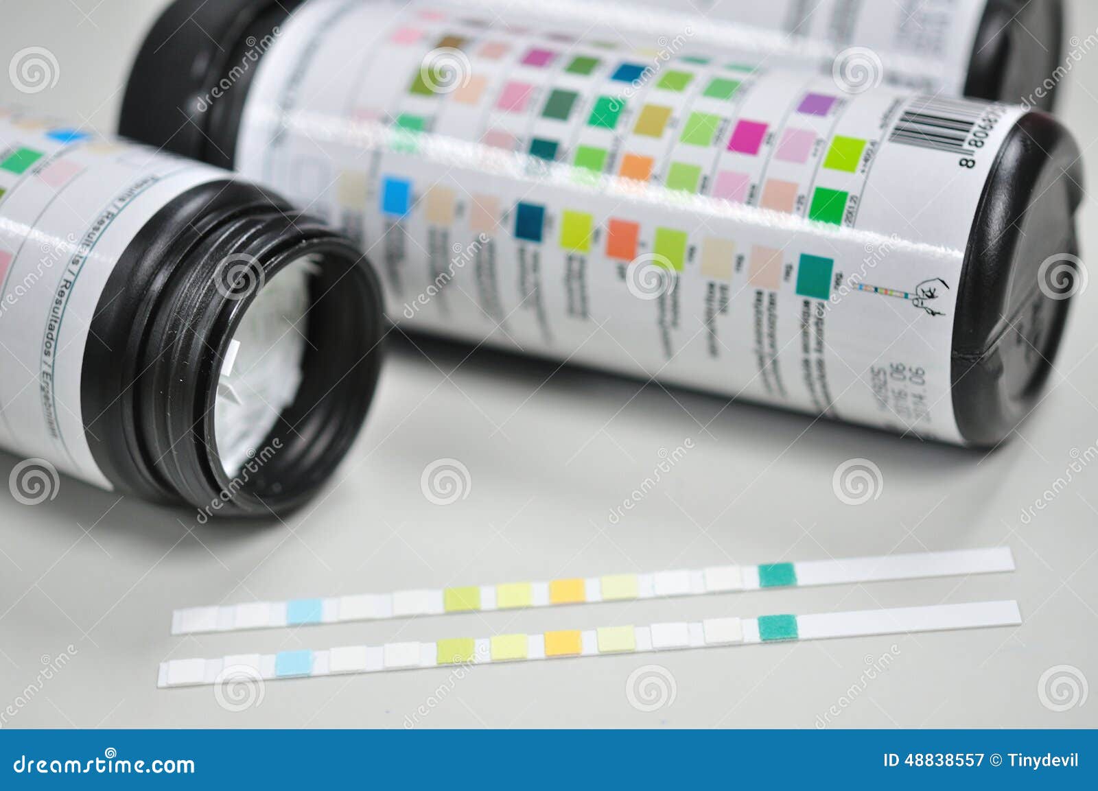 Urine paper strip test stock image. Image of doctor, physical - 48838557