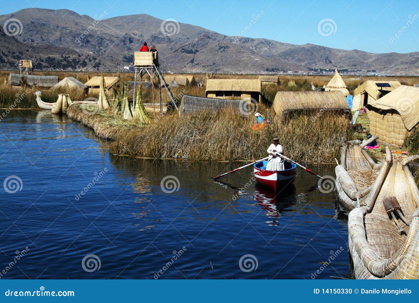 Uros editorial image. Image of titikaka, bolivia, america - 14150330