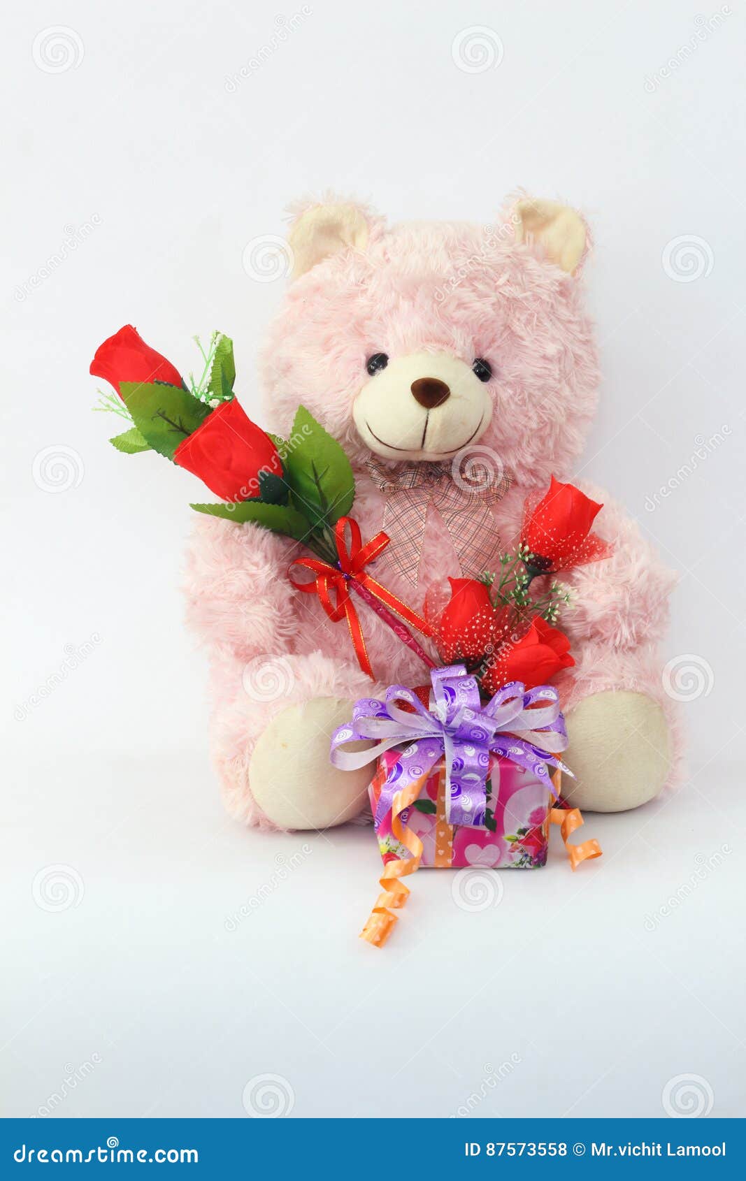 Ursos De Peluche, Rosas Cor-de-rosa E Vermelhas E Caixa De Presente ...