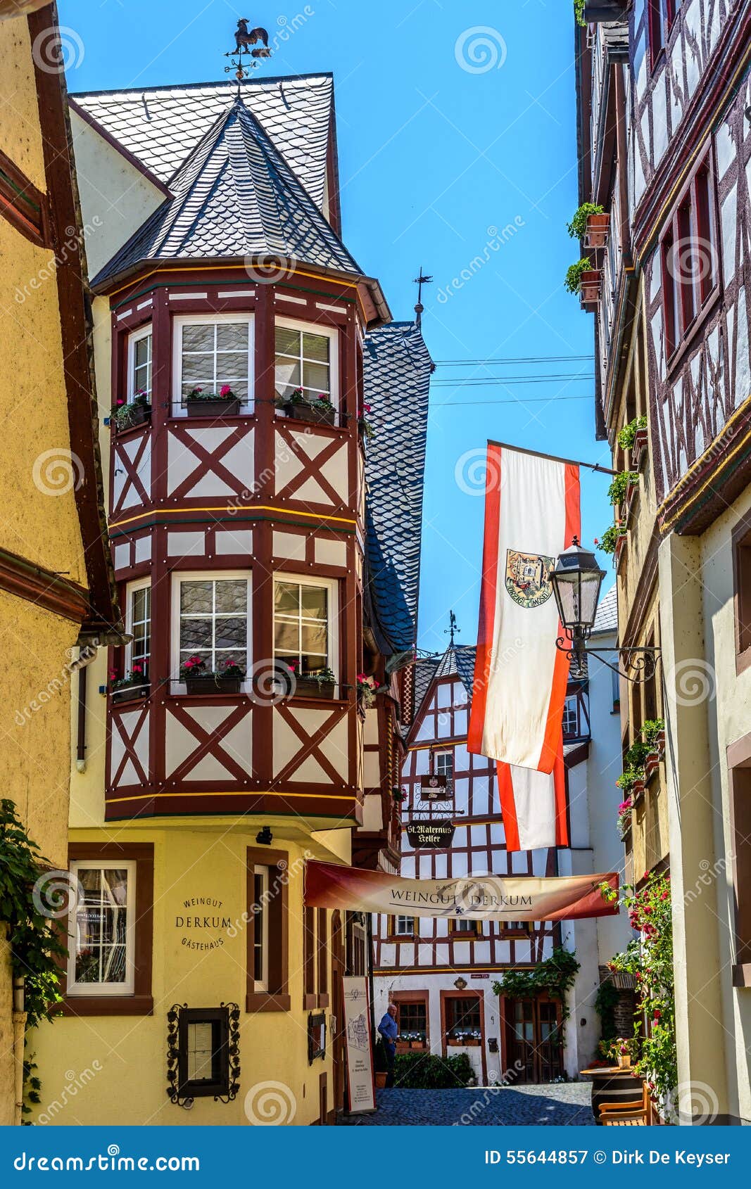 Urzig, Wine Village in the Moselle Valley Germany Editorial Photography ...