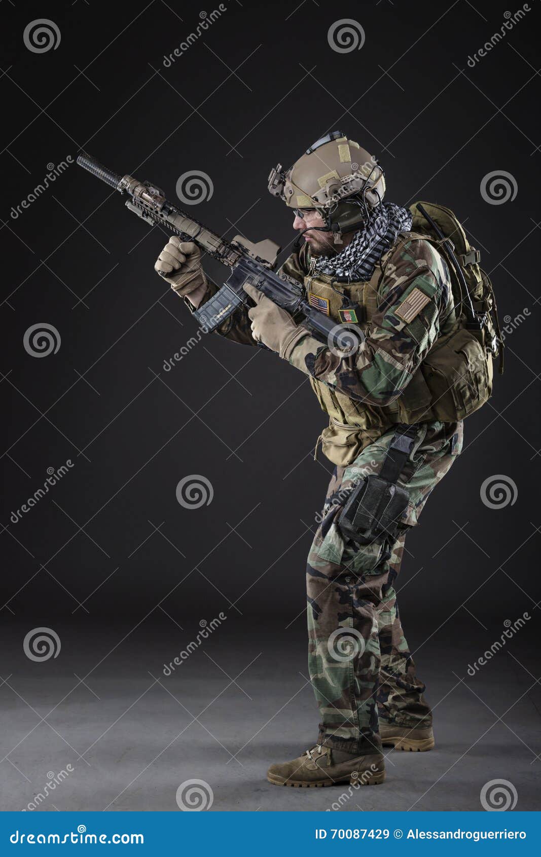 US Army Soldier on Dark Background Stock Image - Image of navy, attack ...