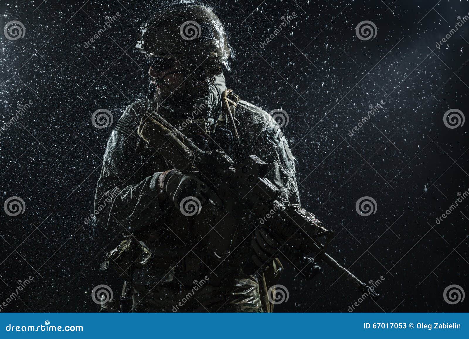 US Army Soldier in the Rain Stock Image - Image of commando, eaters ...