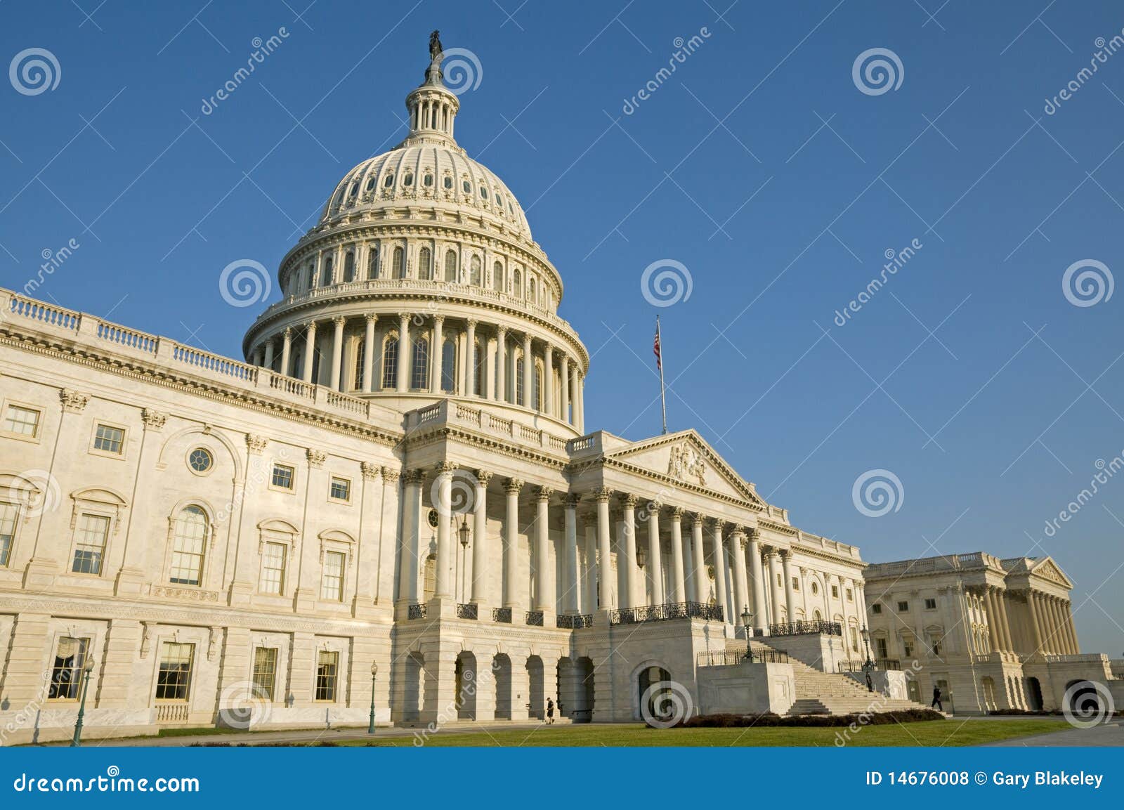 US Capitol Building stock photo. Image of hill, column - 14676008