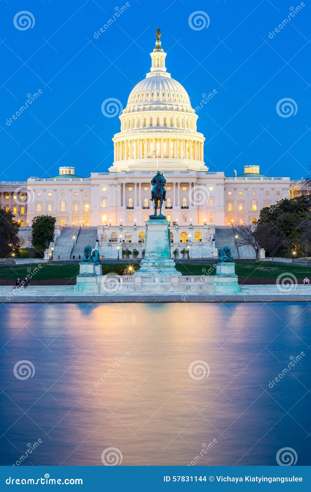 US Capitol Building dusk stock photo. Image of light - 57831144