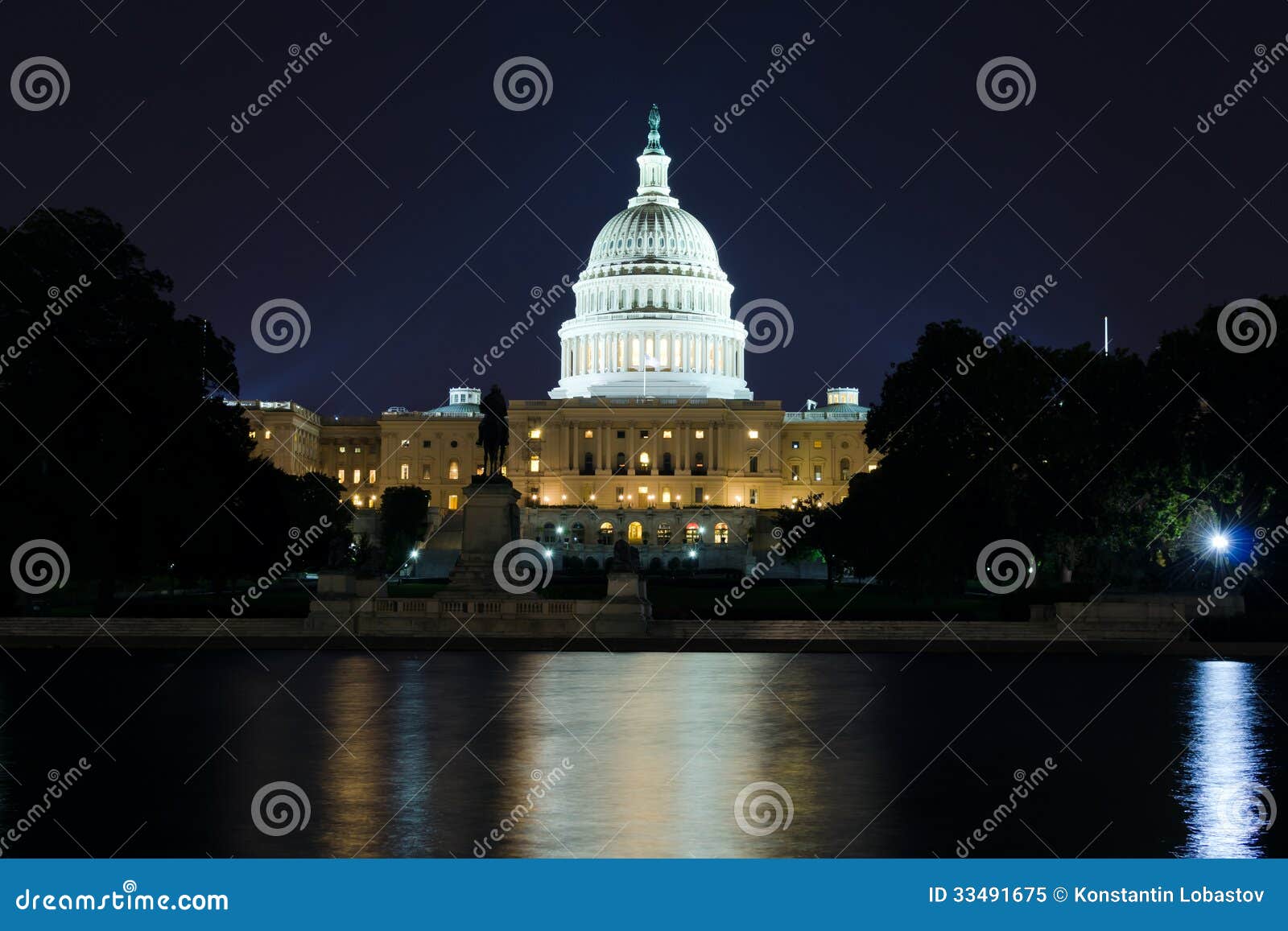 US Capitol Building at Night Stock Image - Image of historic, east ...