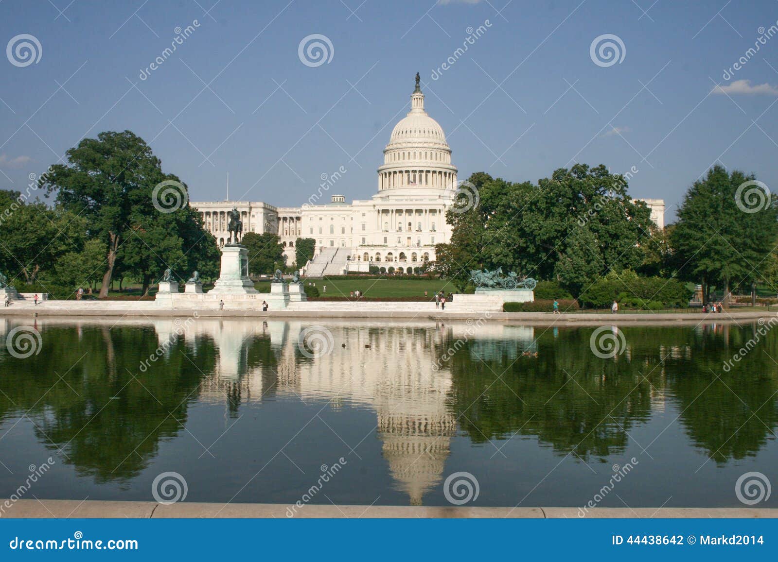 The US Capitol, Reflecting Pool in Front Stock Photo - Image of ...
