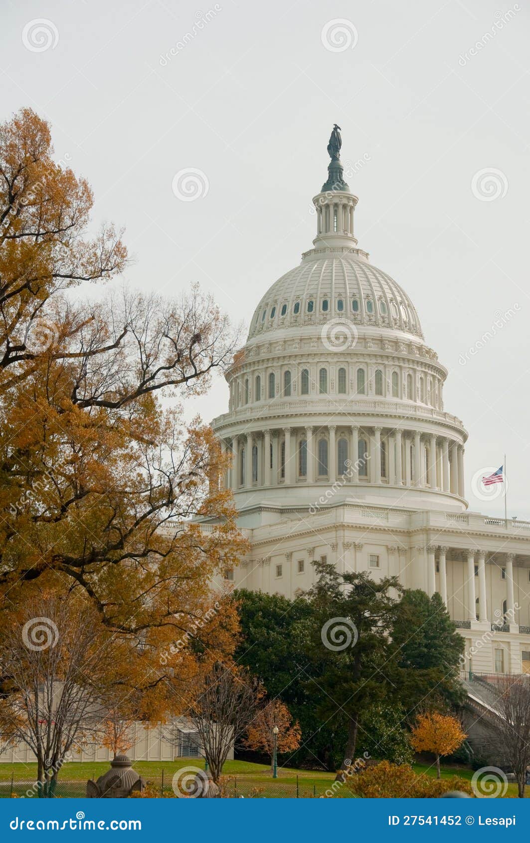 US Capitol, Washington DC, USA. Autumn. Stock Photo - Image of ...
