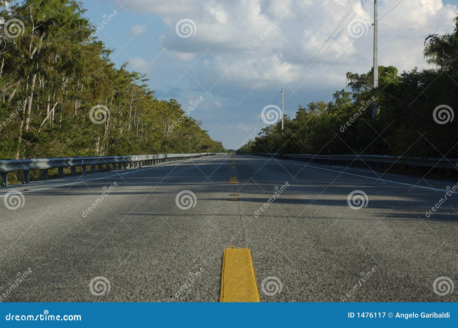 Us highway 41 stock image. Image of turnpike, voyage, trip - 1476117